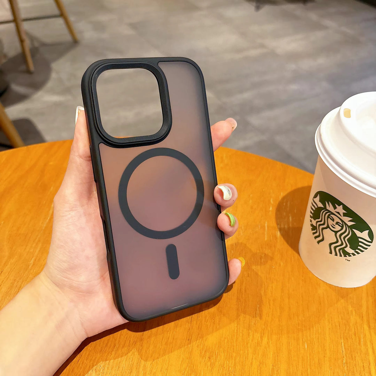 iPhone 16 Series : Premium Frosted Case with Camera Protection